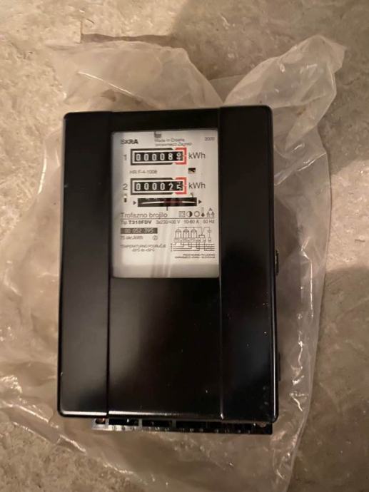 Iskra brojilo za struju, kao interno brojilo