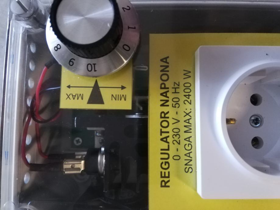 Regulator napona 220 (230) V 50 Hz