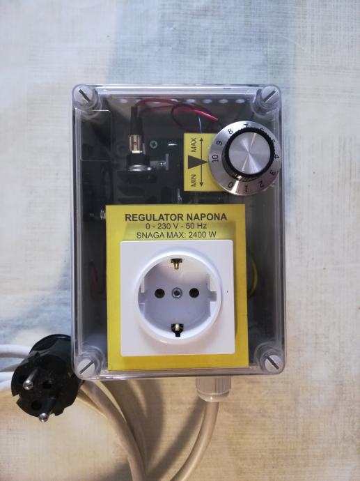 Regulator napona 220 (230) V 50 Hz
