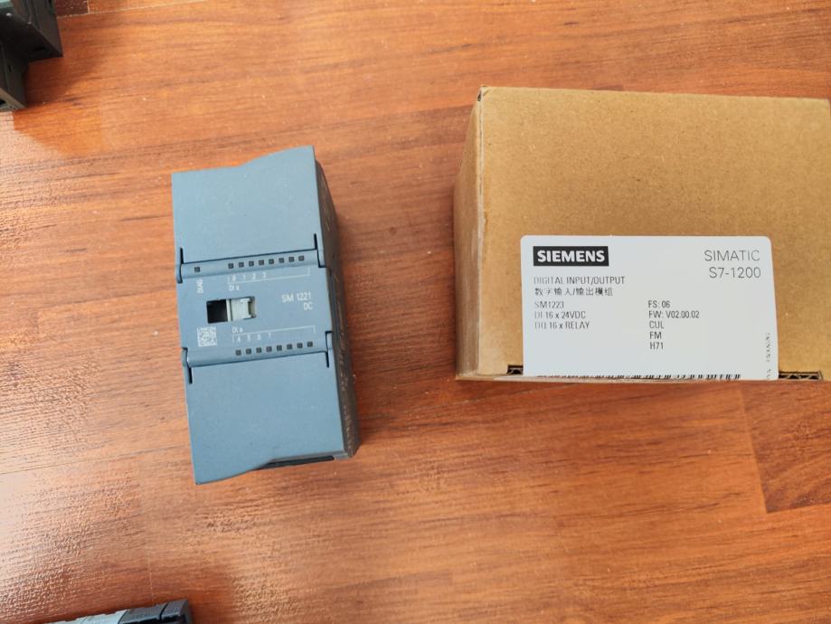 Siemens S7 300 PLC, DI/DO/AI/AO kartice, ET200S, ET200SP, S7 1200