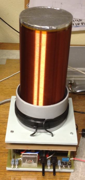 Teslina Zavojnica - Teslin Transformator - Musical Tesla Coil