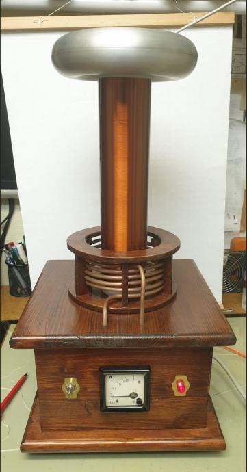 Teslina Zavojnica - Teslin Transformator - Musical Tesla Coil