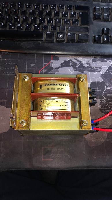 Transformatori 220V-> 18V, 20V, 22V, 61V