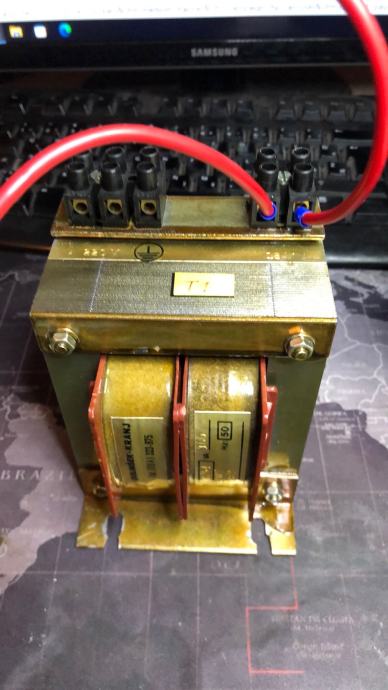 Transformatori 220V-> 18V, 20V, 22V, 61V