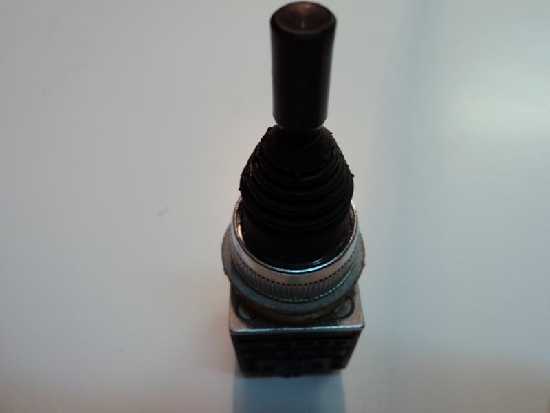 UPRAVLJAČKA PALICA (JOYSTICK) CEMA