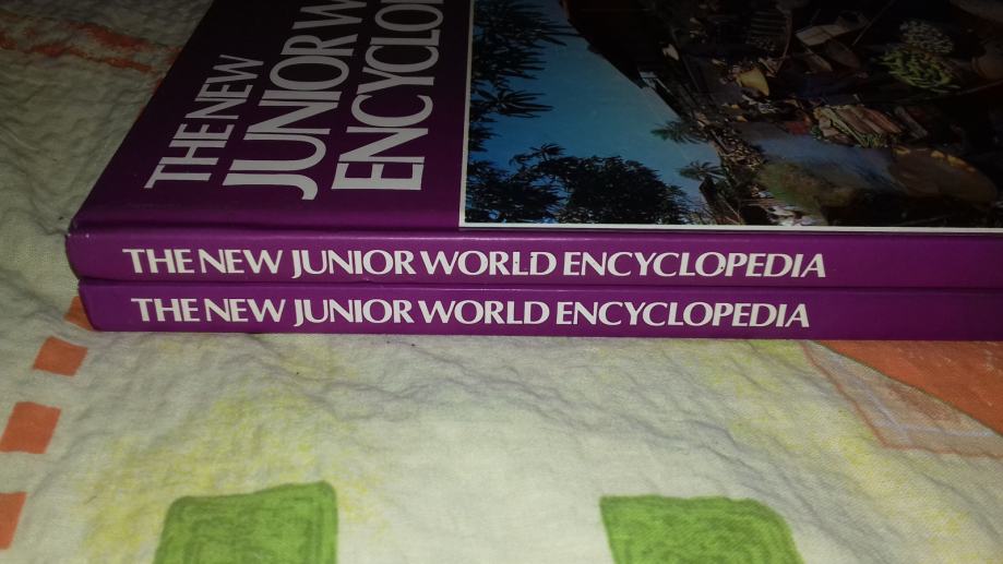 The new junior world encyclopedia - 2 broja - 1979. godina
