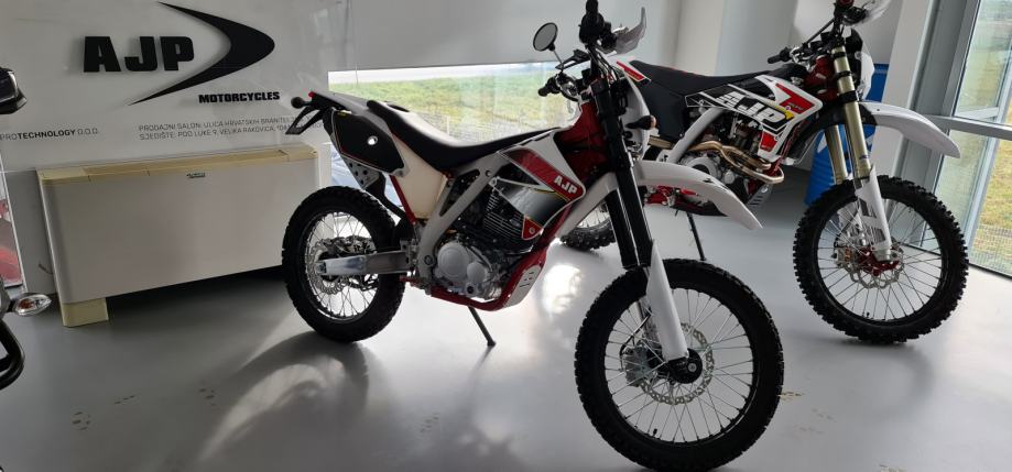 AJP 240 Extreme, 2022 god.