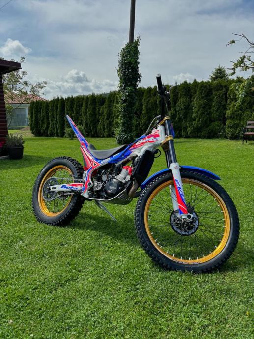 Beta Factory 300 300 cm3, 2020 god.