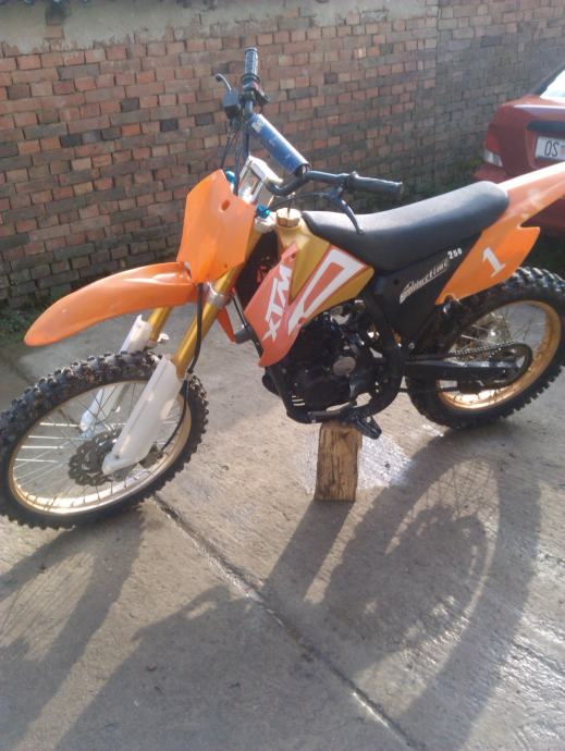 Čisti cross Zongshen xtm 250 250 cm3 izvrstan., 2008 god.