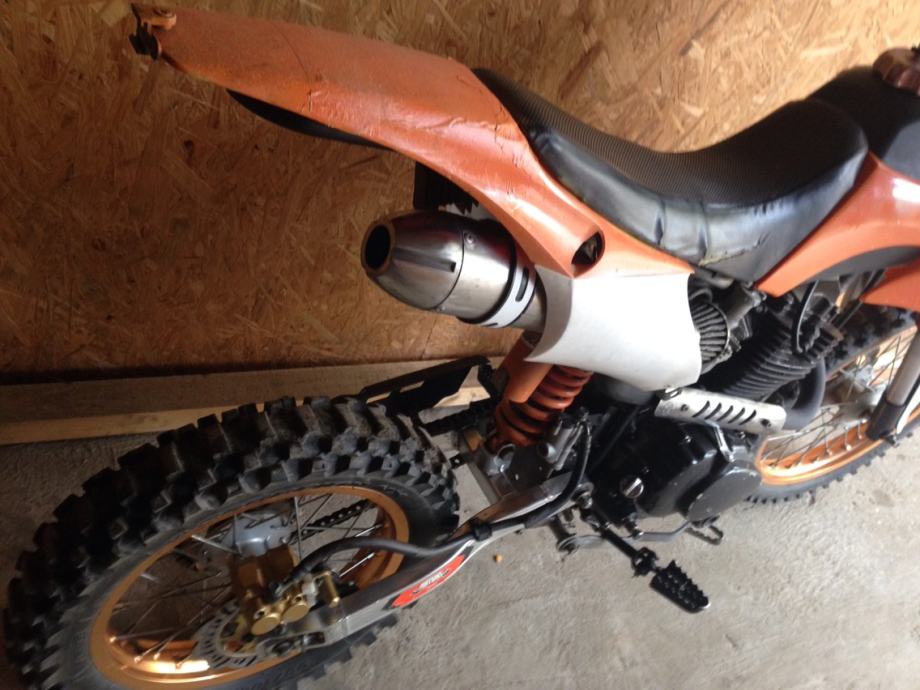 Cross Loncin 200cc, 2010 god.