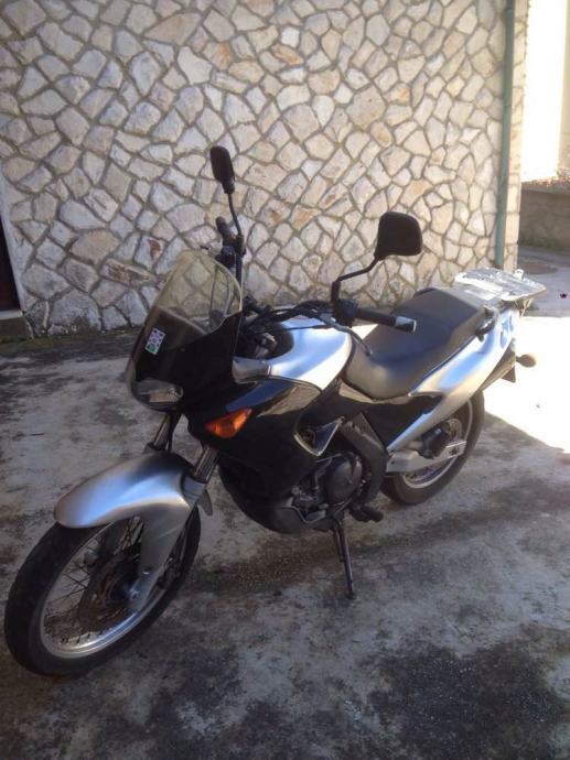 Gilera Pegaso 650 ie, 2002 god.