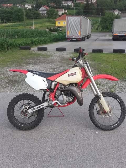 Honda CR 80R 80 cm3, 2000 god.