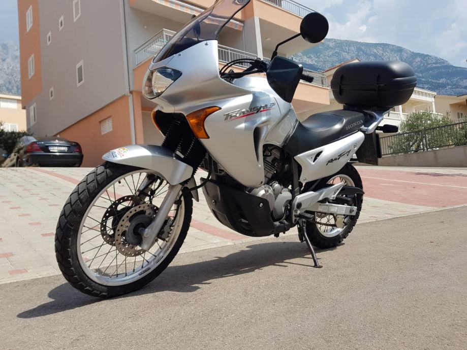 Honda Transalp 650 650 cm3, 2003 god.