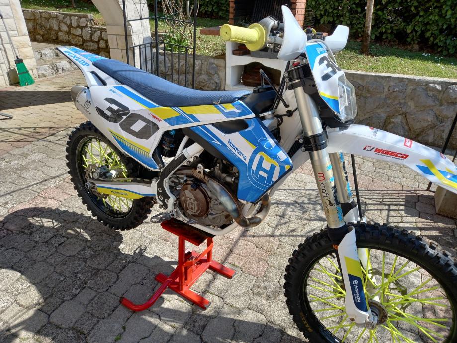 Husqvarna 2017 FC450 cm3, 2017 god.