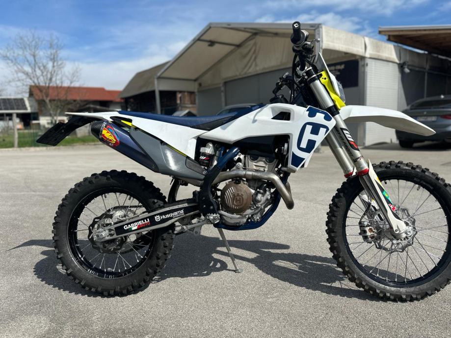 Husqvarna FE250 FE 250 250 cm3, 2020 god.