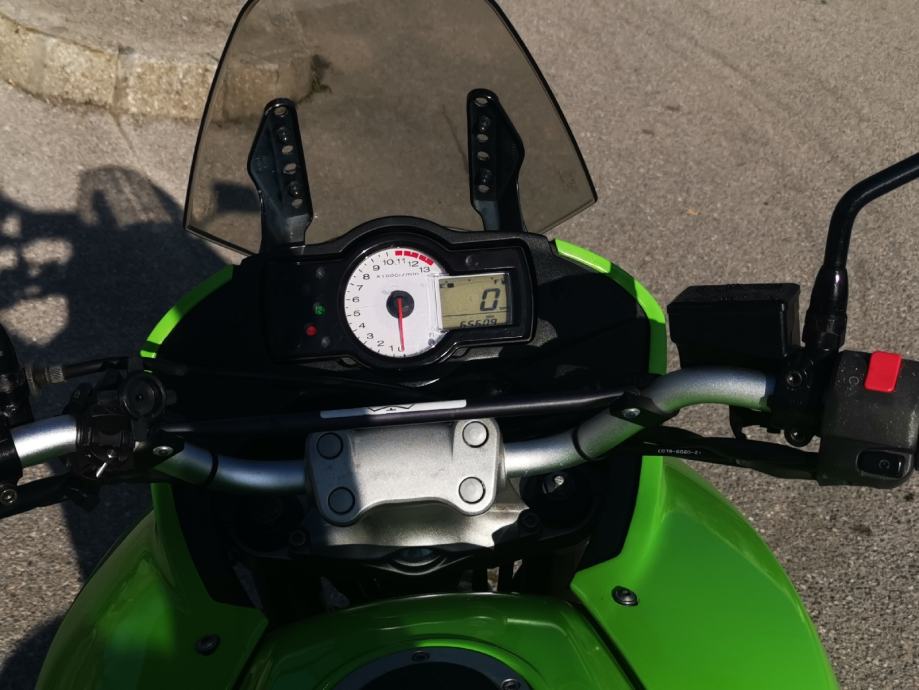 Kawasaki 649 cm3, god.
