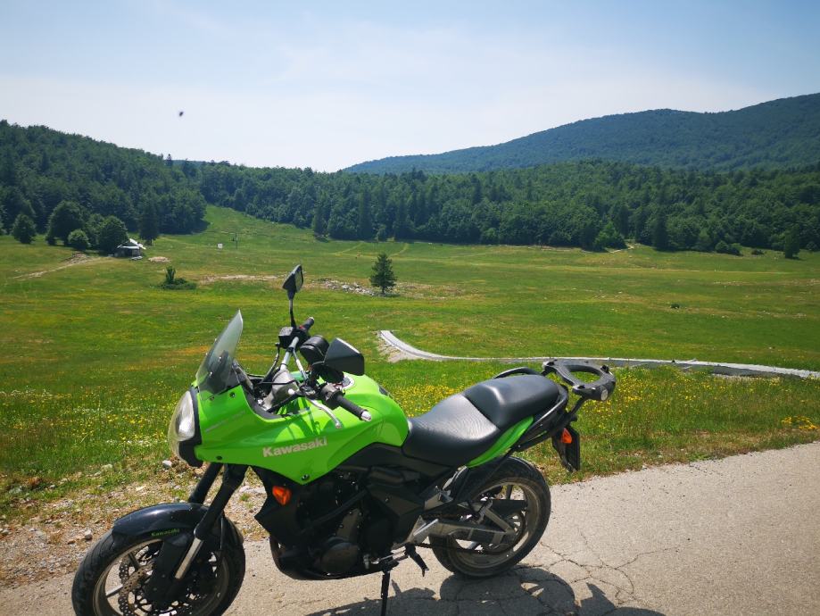 Kawasaki 649 cm3, god.