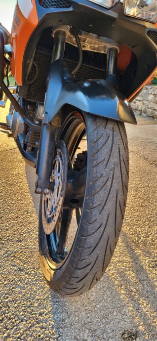 Kawasaki KLV 1000, 2004 god.