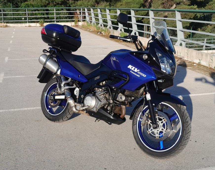 Kawasaki KLV 1000 (Suzuki V strom 1000), 2004 god.