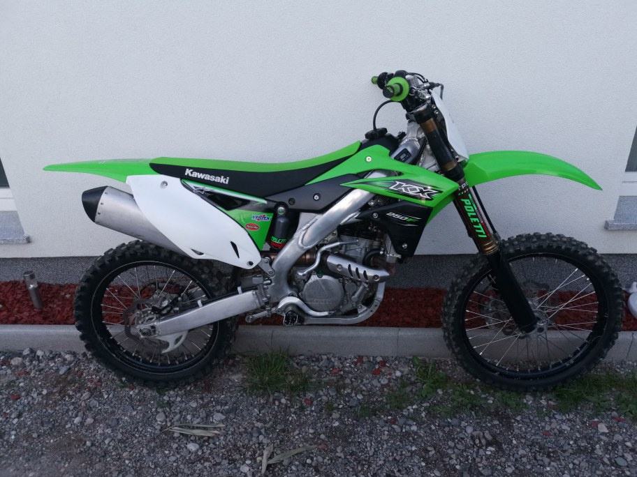 Kawasaki KX 250 F ,2016 g., 2016 god.