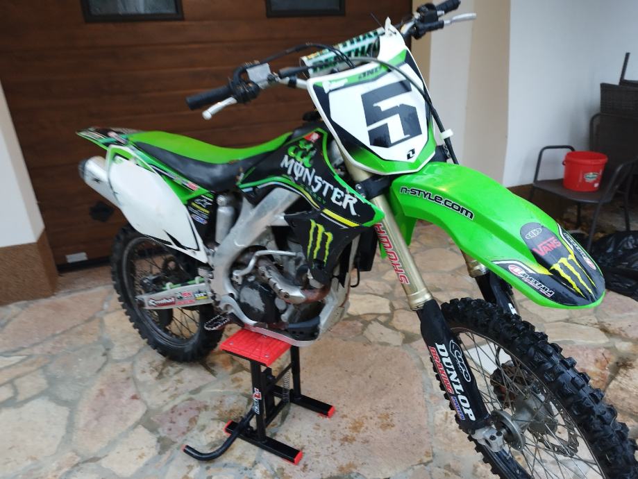 Kawasaki KX250F 250 cm3, 2010 god.