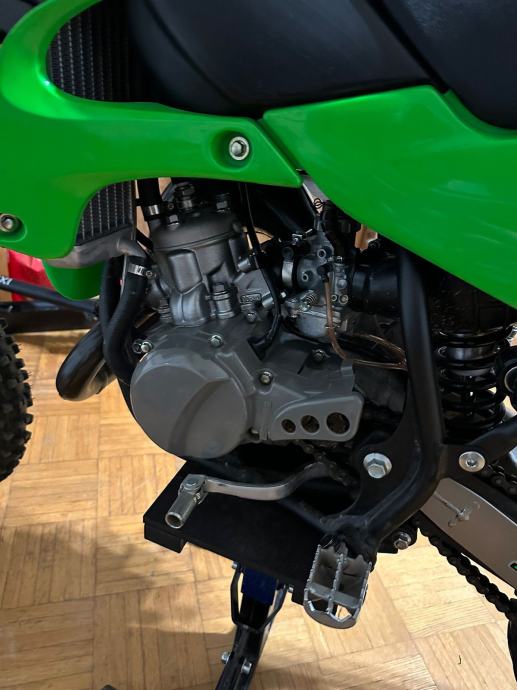 Kawasaki kx65, 2022 god.