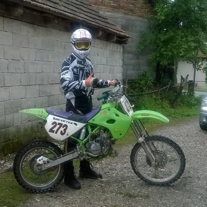 Kawasaki kx80 cm3, 2000 god.