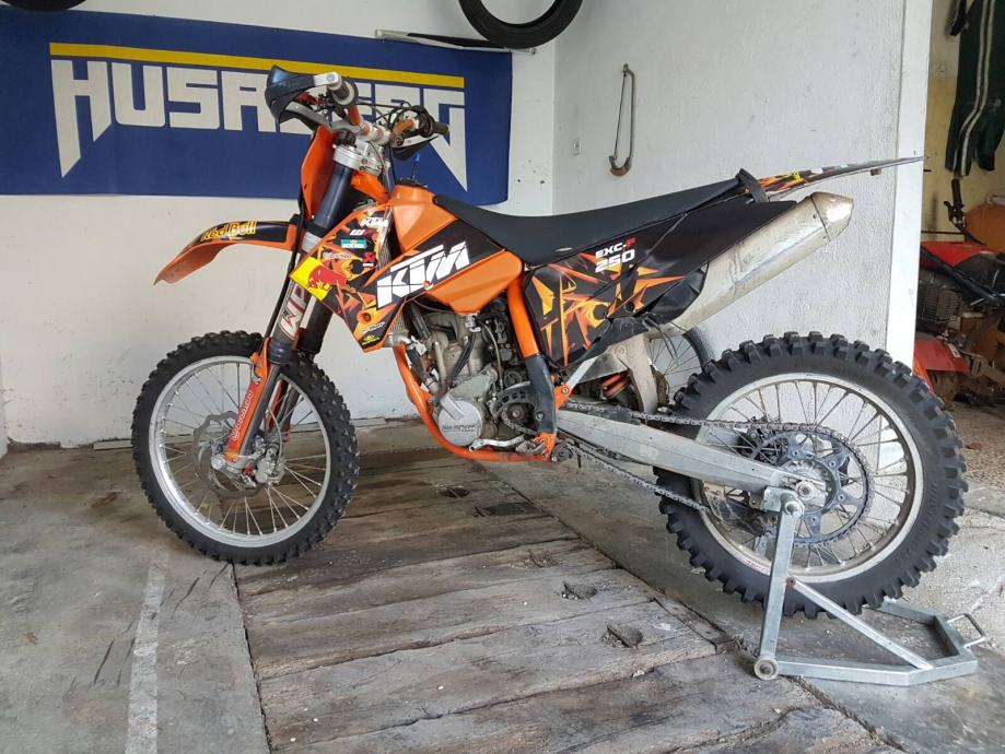 KTM 250 4t, 2007 god.