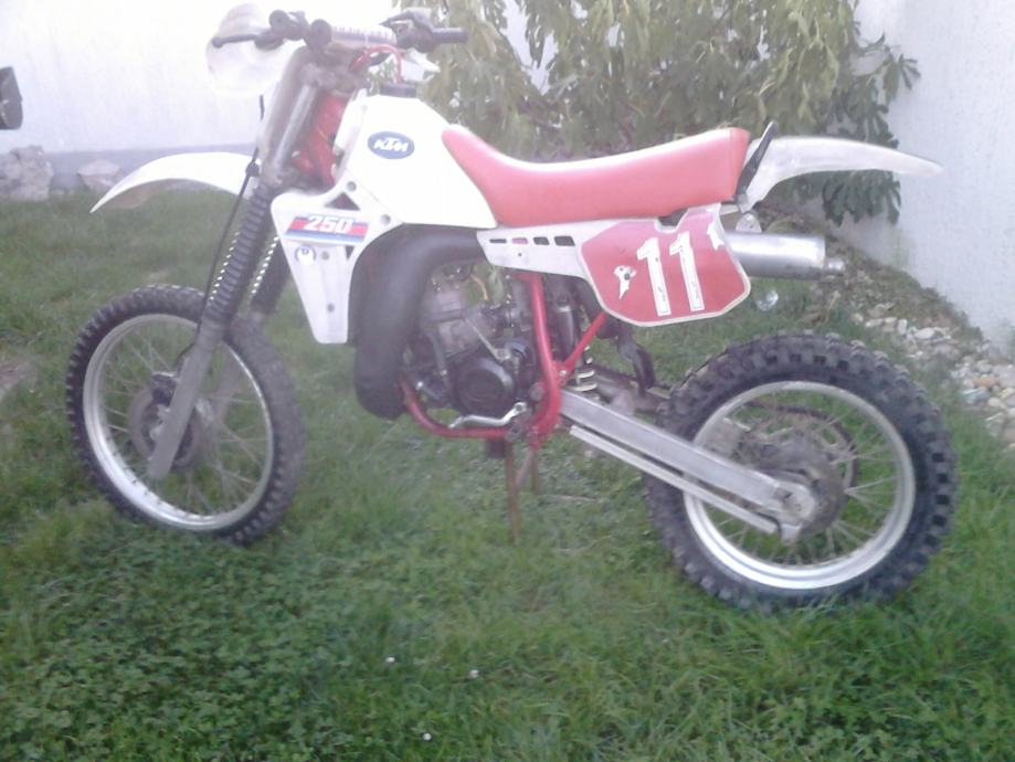 KTM 250 cm3, 1990 god.