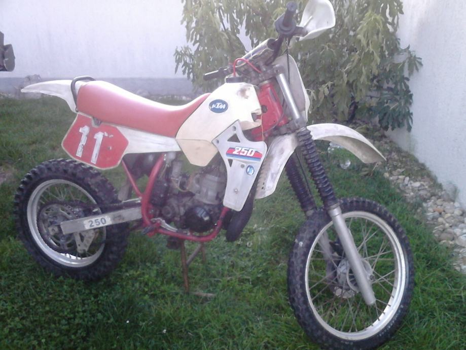 KTM 250 cm3, 1990 god.