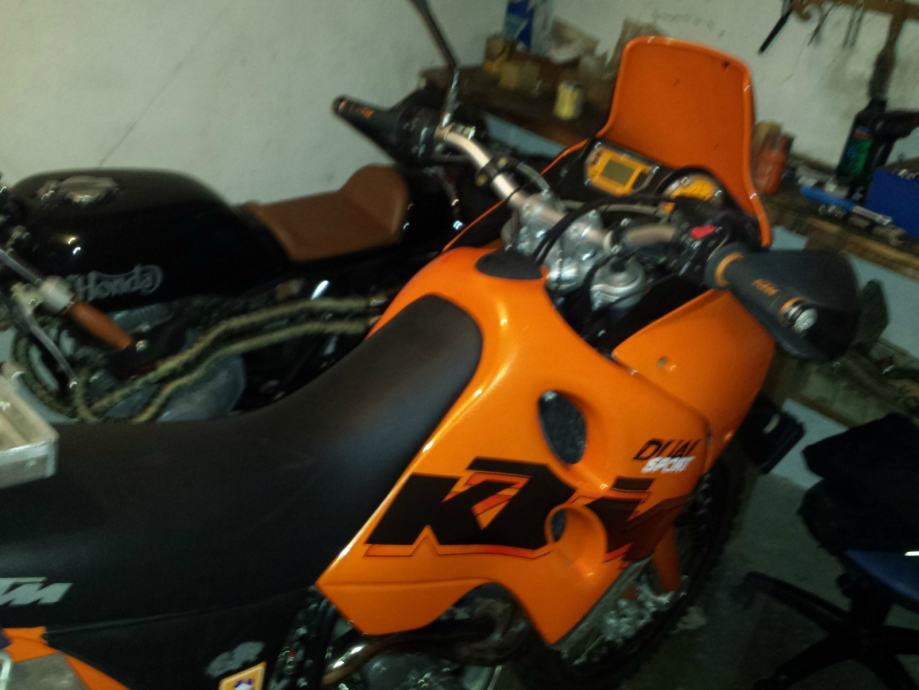 KTM 640 Adventure 625 cm3, 2007 god.