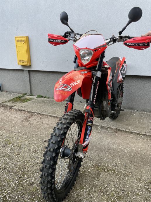 KTM BETA 400 400 cm3, 2005 god.