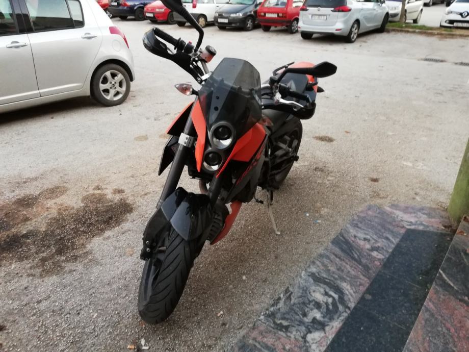 KTM Duke 3 690, 2008 god.