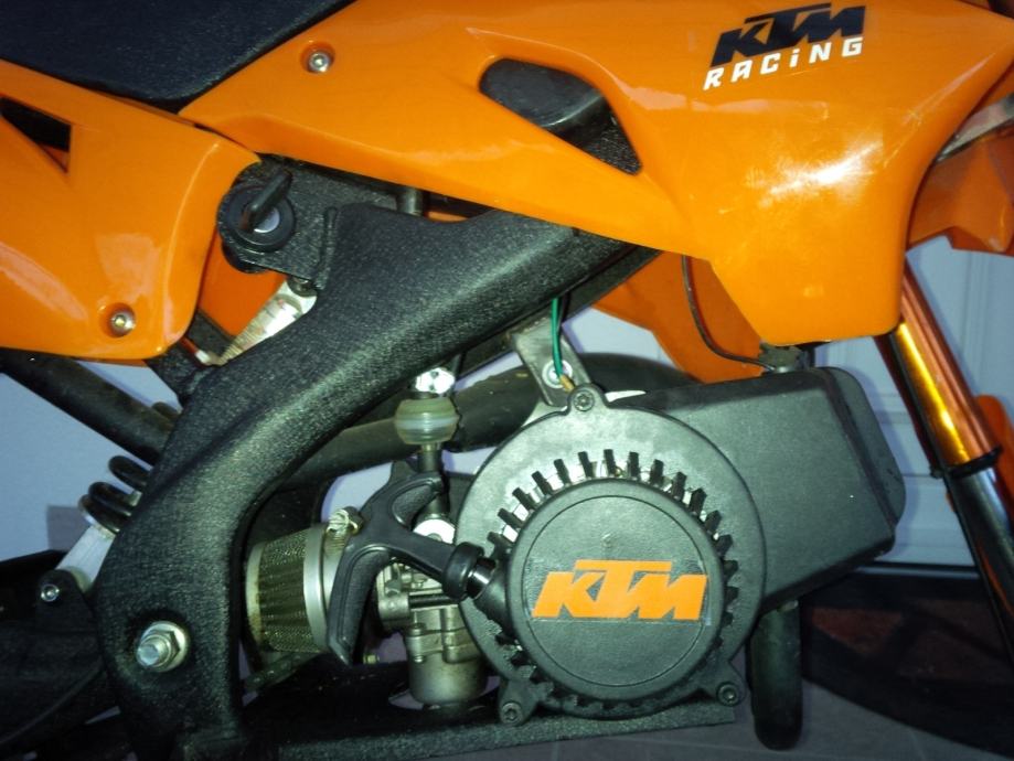 KTM KXD 50 - SUPER POVOLJNO ! izgleda kao pravi a ipak to nije 50 cm3 ...
