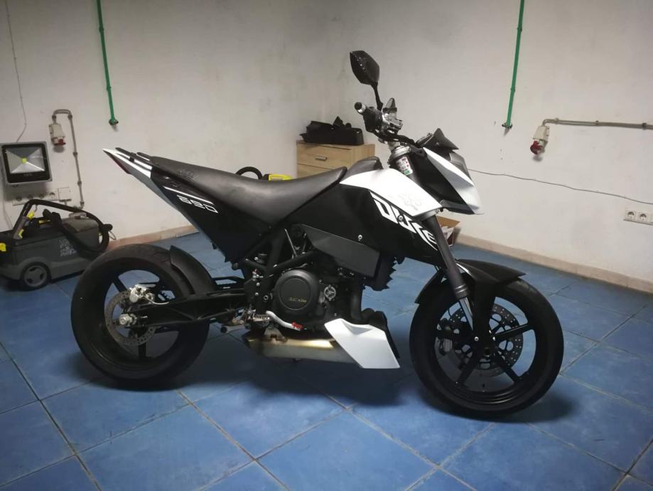 KTM limited edition black & white, 2008 god.