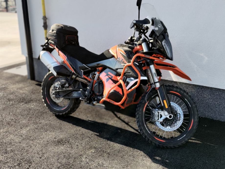 KTM R2 Adventure 889 cm3, 2022 god.