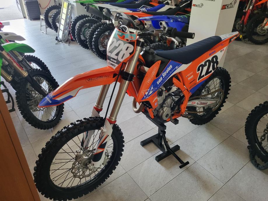 KTM SXF 250 cm3, 2022 god.