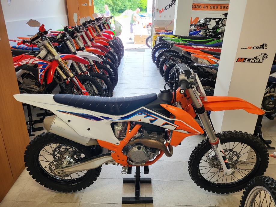 KTM SXF 250 cm3, 2022 god.