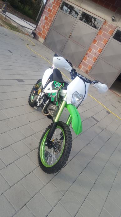 Kxd 612 PRO 125 Kubika 2017 godiste 125 cm3, 2017 god.