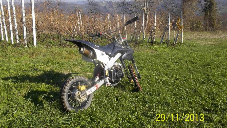 MTL 125 cm3 kroser, 2009 god.