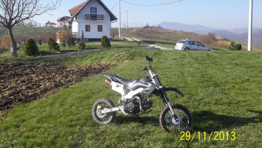 MTL 125 cm3 kroser, 2009 god.