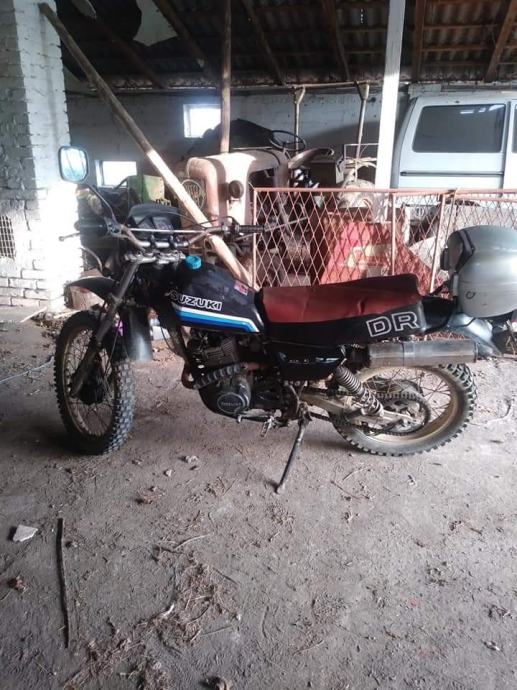 Suzuki Dr 500 500 cm3, 1981 god.