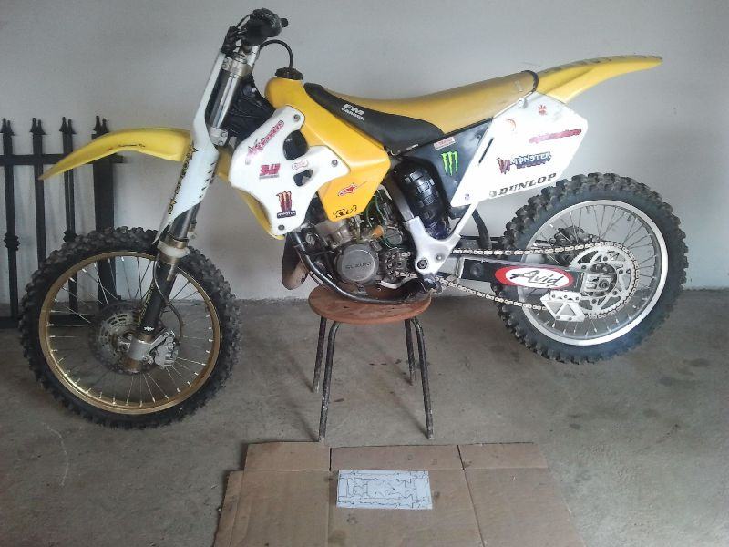 Suzuki RM 125 cm3, 1998 god.