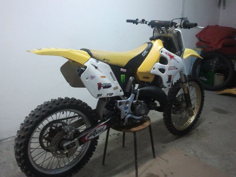 Suzuki RM 125 cm3, 1998 god.
