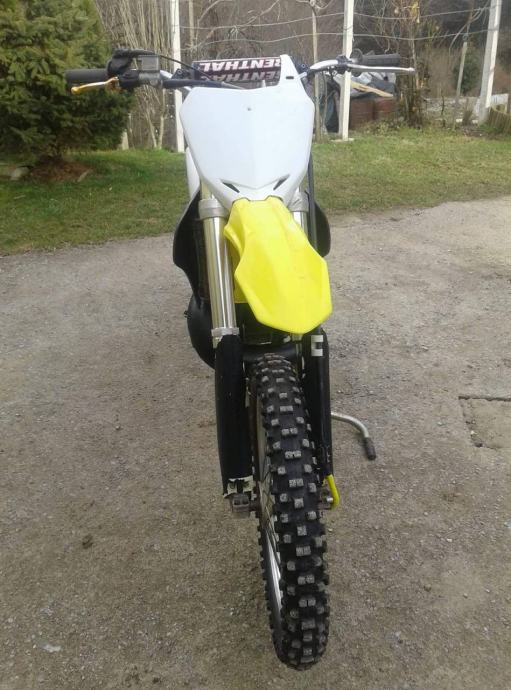 Suzuki RM 250 250 cm3, 2000 god.