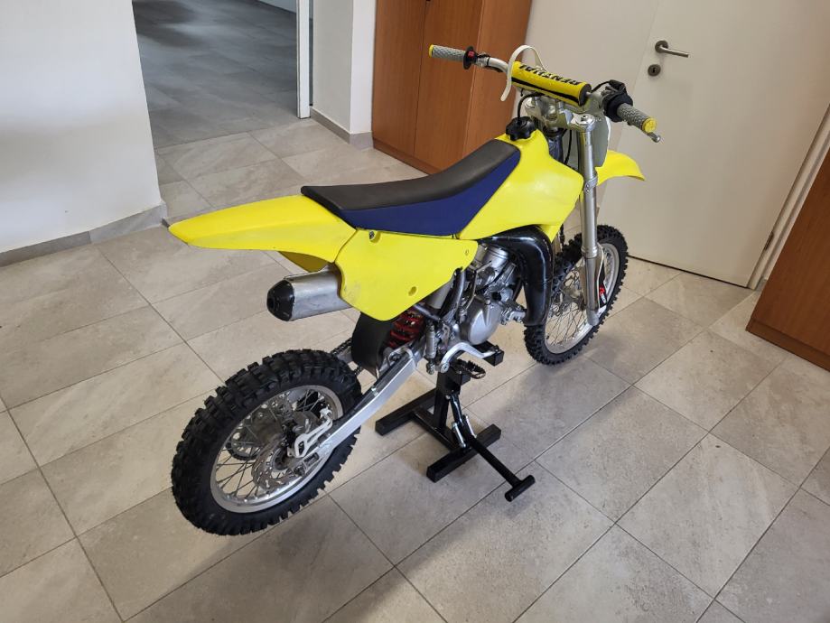 Suzuki RM 85 cm3, 2009 god.