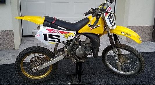 Suzuki RM 85 cm3, 2002 god.