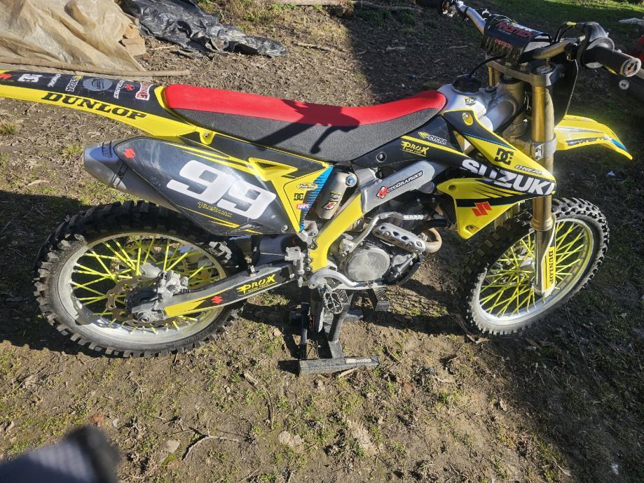 Suzuki RMZ 250 250 cm3 HITNO, 2016 god.