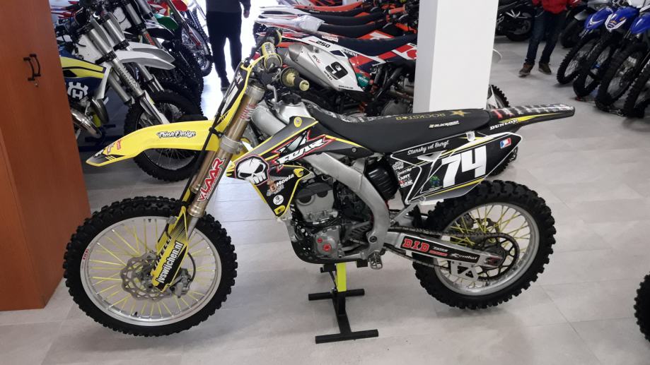 Suzuki RMZ 250 cm3, 2016 god.