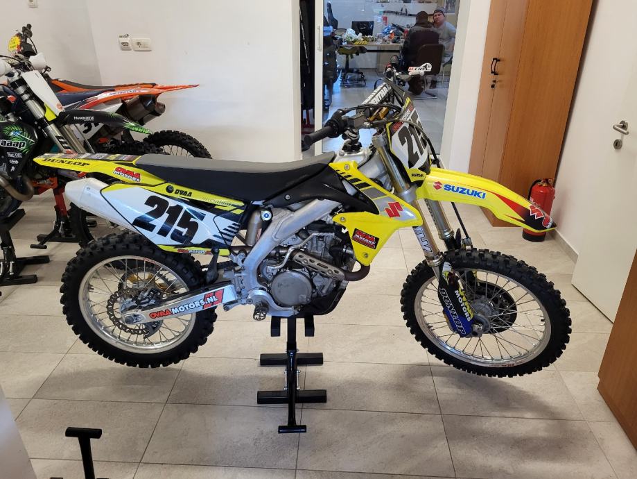 Suzuki RMZ 450 cm3, 2015 god.
